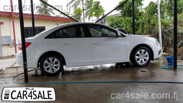 Chevrolet Cruze (2015) for Sale in Suva Fiji