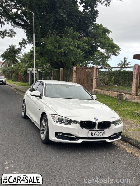 BMW 320I (2013) for Sale in Suva Fiji